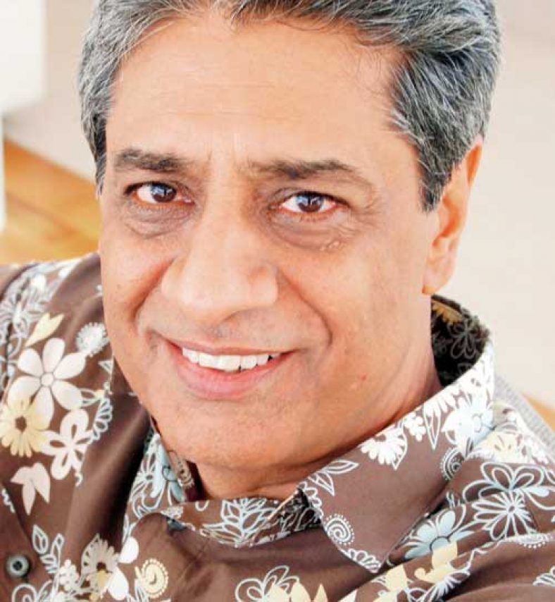 Sikandar Kher Biography : Age, height, Wife, Family, Webseries, Movies