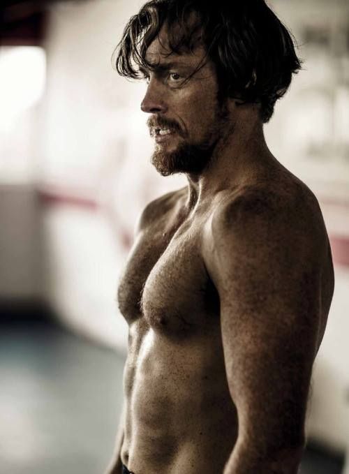 Toby Stephens Biography : Age, Girlfriend, Family, Networth