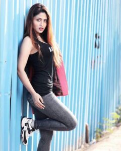 Manvi Chugh, Age, Height, BF, Web Series, Photos, Net Worth