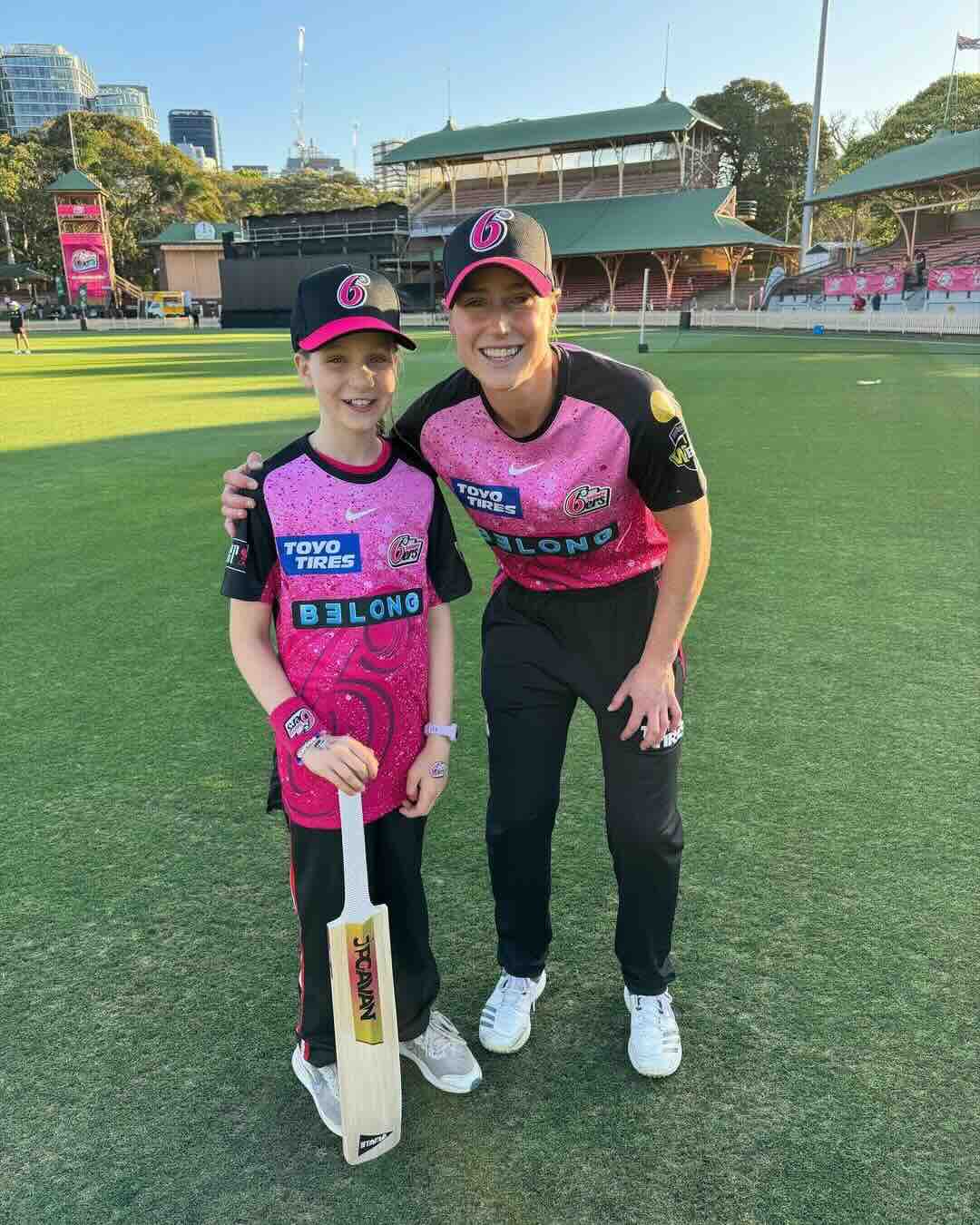 Ellyse Perry Biography, Family, Relationship, Affairs, Husband, Career ...