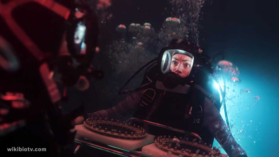 "Under Paris" (2024) Plot, Characters And Ending Explained: Is Sophia ...